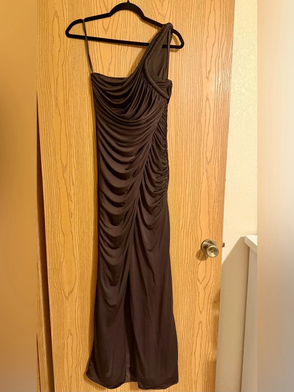 Meshki | Dresses | Meshki Ryn Twisted Oneshoulder Maxi Dress Dark ...